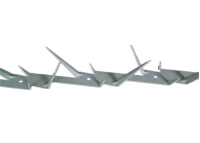 China Medium Size Anti Climbed Wall Security Spikes For Fence Of Galvanized Sheet for sale