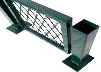China Single Flat Wrap Welded Razor Mesh Barbed Wire Galvanized Wire Mesh Long Life for sale