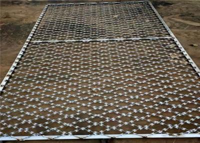 China Welded Razor Wire Fence Made By Straight Blade Netting Welded Together for sale