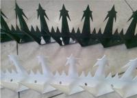 China Easy To Install Wall Security Spikes High Steel Barbed Nail Fencing for sale
