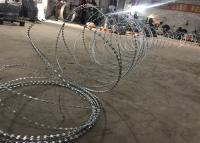 China 500mm Coil Diameter Concertina Razor Barbed Wire Weight Per Meter for sale