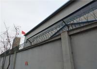 China Concertina Razor Tape Wire BTO 22 Razor Wire Use On Top Of Wall for sale