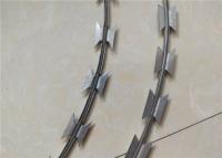 China Concertina Clipped Anti Explosion Razor Barbed Wire , Military Razor Wire for sale