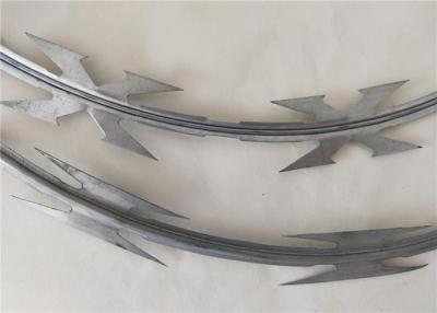 China Cbt-60 Cbt-65 Anti Climb 0.5mm Razor Barbed Wire for sale