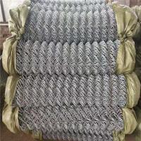 China 1.2m X 25m 50mm * 50mm Gi Chain Link Fencing for sale