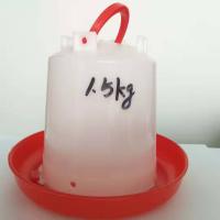 China New Type Red Chicken Drinker With Leg Water Bucket Manual Poultry Feeder And Drinker Farming Equipment for sale