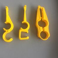 China Broiler Nipple Drinker Plastic Pipe Hooks Yellow PVC Pipe Hook for sale