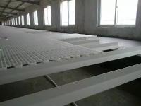 China Coop grid floor,  A floor that leaks chicken manure through the grille for sale