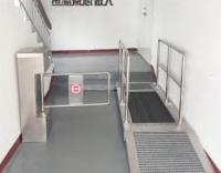 China Sole Shoe Cleaning Machine Conveyor Belt Custom Design with Brush Washing for sale