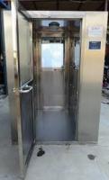 China 1300 M3/h Air Flow Clean Room Air Shower Pre Filter And Hepa Filter for Controlled Environments for sale