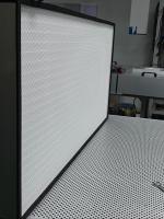 China Galvanized Steel Frame Fiberglass Filter Laminar Flow Hood for Customer Demands ≥ 99.99% Efficiency for sale
