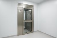 China Automatic Sensor Double Door Air Shower Tunnel with 99.99% Filter Efficiency and SUS304 Stainless Steel for Semiconductor Factory Cleanroom Use for sale