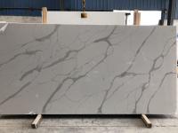 China Antifouling Artificial Calacatta Quartz Stone Kitchen Countertops 30mm for sale