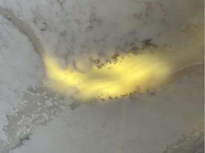 China Light Transmission 6mm Artificial Quartz Stone With Granite High Ridigity for sale