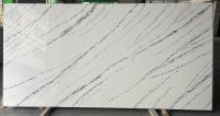 China Light Transmission artificial Quartz Stone Kitchen Countertops Tiles 2.5g / Cm3 for sale