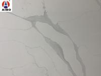 China High Tenacity Calacatta white Quartz Stone Polished Surface Strong Crack Resistance for sale