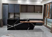 China Black and White Engineered Quartz Stone Countertops 3200x1600mm 2.45g/cm³ Density Kitchen Worktops for sale