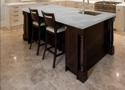China Engineered Quartz Stone Mirror Quartz Floor Tiles 12-20mm Thickness 7-Grade Hardness Impact Resistance for sale