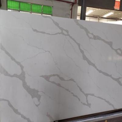 China 3200x1600MM Calacatta Quartz Surface Stone For Kitchen Countertops for sale