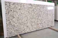 China Engineered Synthetic Mix Color Quartz Countertops 7 Mohs Hardness for sale