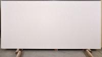 China Easy Clean Man Made Engineered Quartz Benchtops 3200*1600MM 2.3~2.5g/Cm3 Density for sale