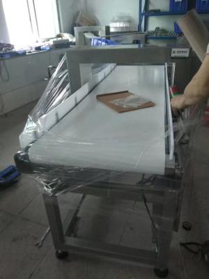 China 120W Conveyor Belt Metal Detector For Food Packaging 12 Month Warranty for sale