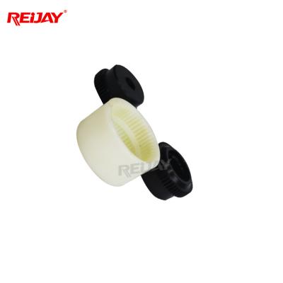 China Low Noise Non Lubricated Nylon Sleeve Gear Coupling 14x30mm for Water Pumps for sale