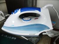 China LM-188 Steam Iron 1200-2200W with 0.5 Min Heat Up Time and EMC Certification for Professional Garment Care for sale