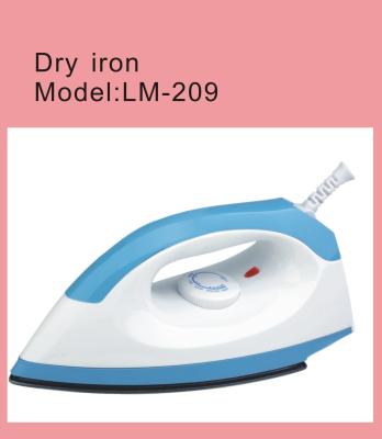 China Dry Iron LM-209 1000W Power and 1.5m Cord Length for Convenient Ironing for sale