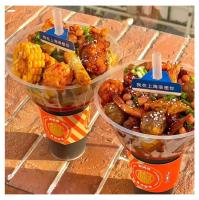China 2 In 1 90mm Diameter PP Plastic Cups With Snack Tray OEM ODM Service 5000pcs for sale