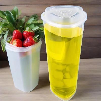 China Fashion New Triangle Shaped Disposable Clear 500ml 700ml PP Cold Drink Bubble Milk Tea Boba Disposable Plastic Cups with Logo for sale