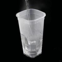 China Quadrilateral Cup Disposable Clear 16oz 20oz 32oz Square Plastic Hard PP Iced Coffee Cups with Lids for sale