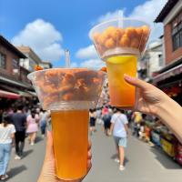 China Disposable Hot Pot Cup Food Grade 2 in 1 Snack and Drink Holder Cup PP Cup for Eat and Drinking for sale