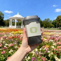 China Modern Square PP Quadrilateral Takeout Plastic Cups for Coffee Brands for sale