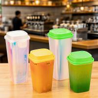 China Modern Square PP Quadrilateral Takeout Plastic Cups for Coffee Brands for sale