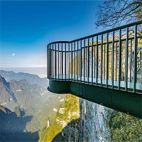 China Toughened Glass Walk Way 10mm-19mm Thickness Glass Stairway for sale