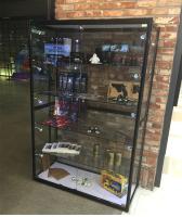 China Medal Cup Tempered Glass Showcase Exhibiting Gift Glass Display Case for sale