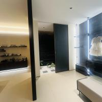 China Cloakroom Wardrobe Glass 3mm-12mm Thickness Black Wardrobe Closet for sale