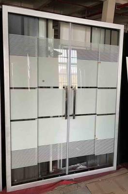 China Aluminum White Stripes Frame Sliding Shower Screen 160x190cm 5mm Tempered Glass for sale