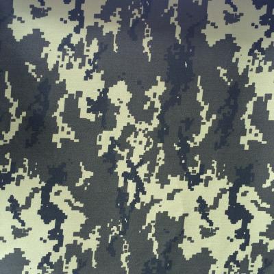 China 65% Polyester 35% Cotton Camouflage Fabric Twill 3/1 - 195 GSM Weight, 58/59