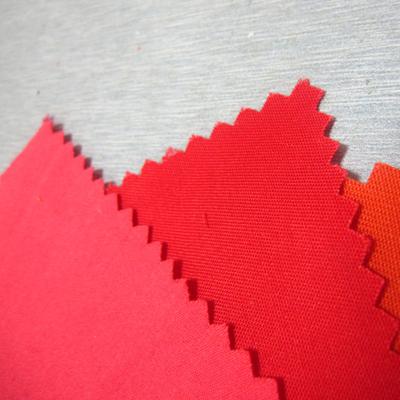 China SCCM Poplin Fabric 58/60 Inch Width - High Wrinkle Resistance Cotton Blend for Uniforms for sale