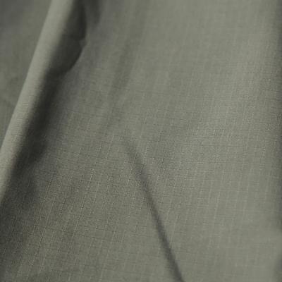 China Customizable Hard Hand Feeling TC Fabric 130x70 Density 32sx32s Yarn Count 58/59 Width for sale