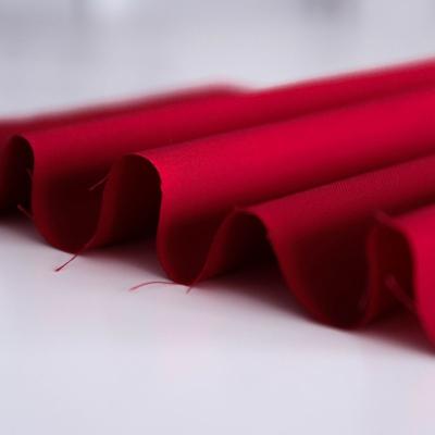 China 160gsm Poplin Fabric 65% Polyester 35% Cotton 58/60 Inch Width for Chef Pants and Professional Apparel for sale