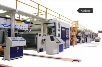 China Multiple Layers Corrugated Cardboard Making Machine Customized Color for sale