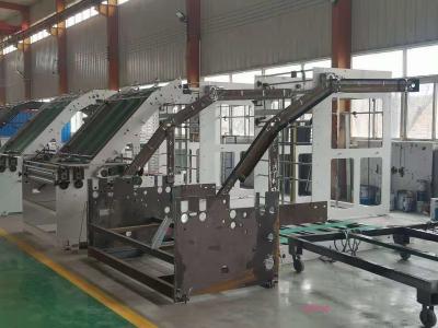 China Full Function Electric Control System 25hp Automatic Flute Laminator for sale