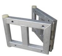 China Aluminum Alloy 6082 T6 Spigot Truss Angle / Bolt Truss Flexible Angle for sale