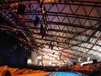 China Aluminum Square Stage Box Spigot Truss Structure For Outdoor for sale