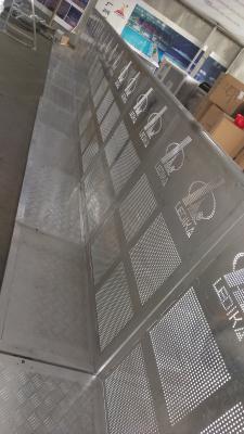 China Metal Silver Crowded Pedestrian Control Barriers Aluminum 6082 Crowd Control Stands for sale