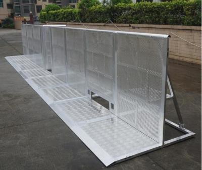 China Versatile Aluminum Crowd Control Barriers For Indoor And Outdoor Events for sale
