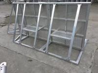 China Sturdy and Portable Aluminum Crowd Control Barriers For Easy Transport for sale